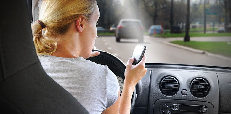 Dangers of Texting and Driving In Texas - Begum Law Group Injury Lawyers