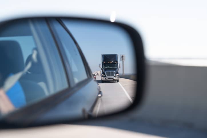 How Dangerous is Tailgating? - Begum Law Group Injury Lawyers